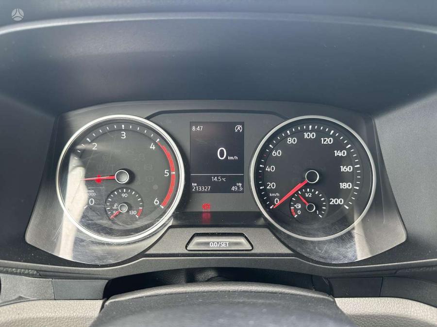 Balts Volkswagen Crafter 2020 Panevēža, ar dzinēja tilpumu 1.97 L un nobraukumu 213 tūkst. km par 16500 €, foto 20 vietnē AUTOMOTO.COM.LV