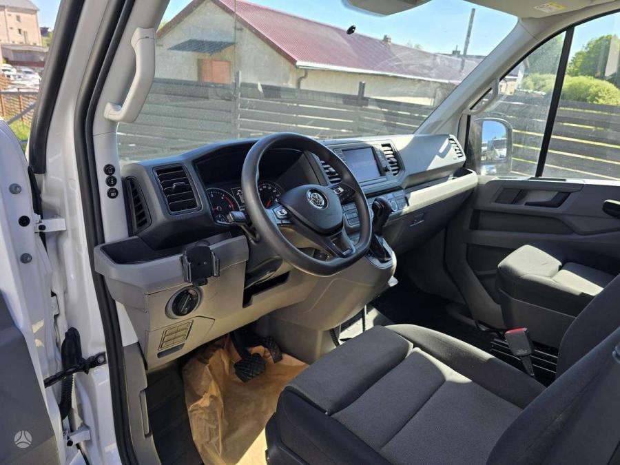 Balts Volkswagen Crafter 2020 Telšiai, ar dzinēja tilpumu 2.00 L un nobraukumu 234 tūkst. km par 19770 €, foto 19 vietnē AUTOMOTO.COM.LV