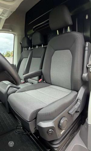 Balts Volkswagen Crafter 2020 Šauļi, ar dzinēja tilpumu 2.00 L un nobraukumu 129 tūkst. km par 25900 €, foto 17 vietnē AUTOMOTO.COM.LV