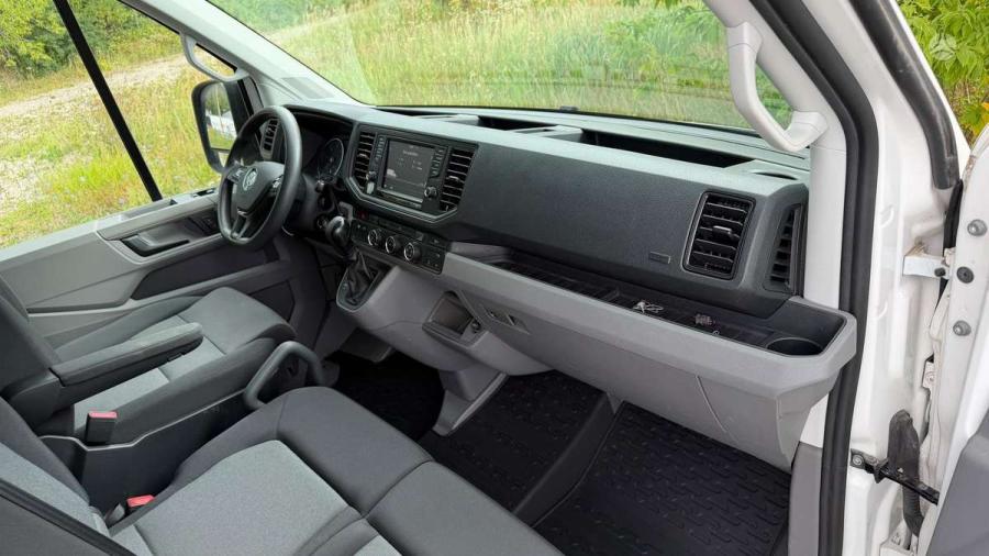 Balts Volkswagen Crafter 2020 Šauļi, ar dzinēja tilpumu 2.00 L un nobraukumu 129 tūkst. km par 25900 €, foto 20 vietnē AUTOMOTO.COM.LV