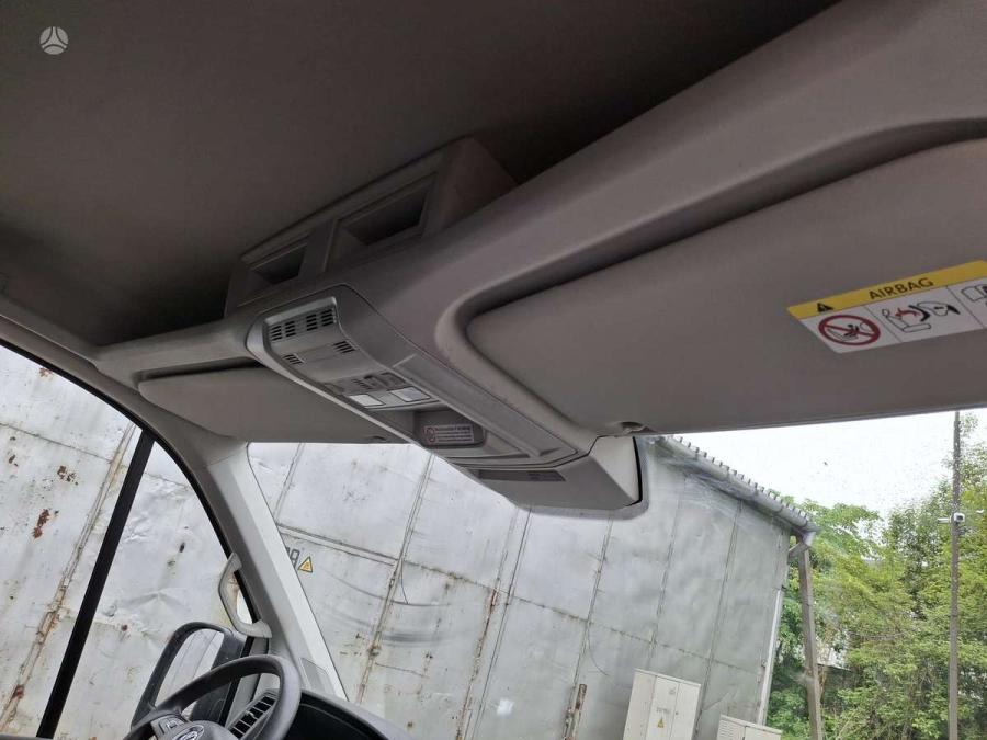 White Volkswagen Crafter 2020 in Riga, with an engine capacity of 2.00 L and mileage of 181 thousand km for 13990 €, photo 13 on AUTOMOTO.COM.LV