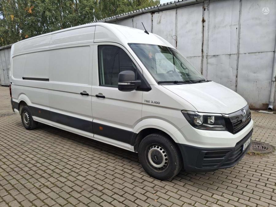 White Volkswagen Crafter 2020 in Riga, with an engine capacity of 2.00 L and mileage of 181 thousand km for 13990 €, photo 26 on AUTOMOTO.COM.LV