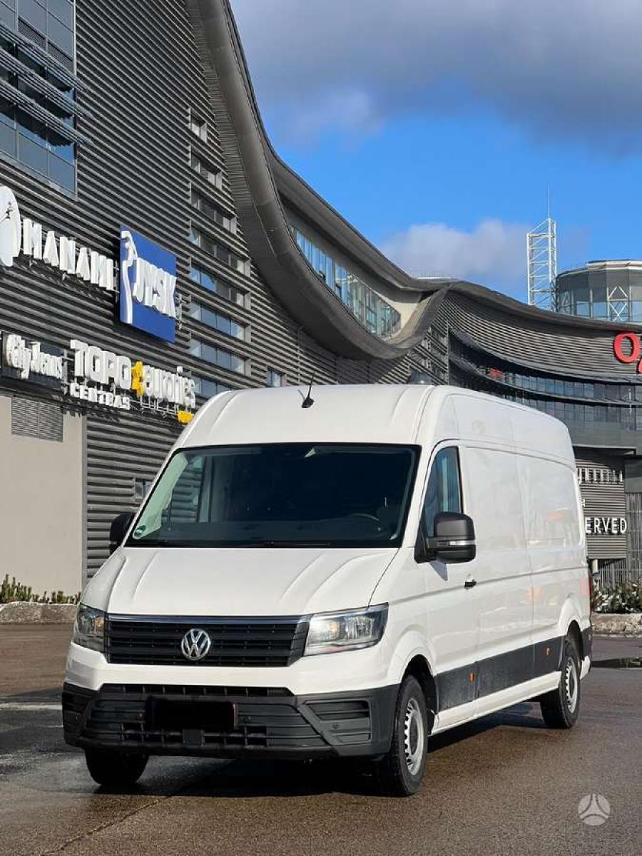 White Volkswagen Crafter 2021 in Vilnius, with an engine capacity of 2.00 L and mileage of 303 thousand km for 11900 €, photo 3 on AUTOMOTO.COM.LV
