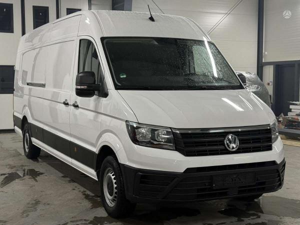 Balts Volkswagen Crafter 2021 Marijampole, ar dzinēja tilpumu 1.97 L un nobraukumu 233 tūkst. km par 18900 €, foto 1 vietnē AUTOMOTO.COM.LV