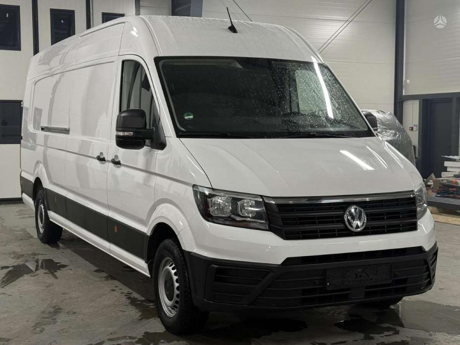 Balts Volkswagen Crafter 2021 Marijampole, ar dzinēja tilpumu 1.97 L un nobraukumu 233 tūkst. km par 18900 €, foto 1 vietnē AUTOMOTO.COM.LV