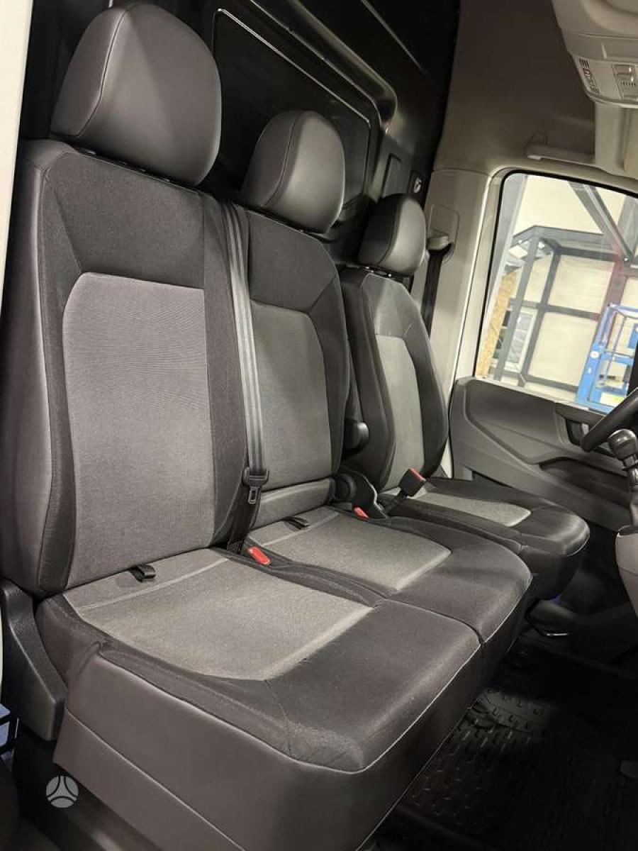 Balts Volkswagen Crafter 2021 Marijampole, ar dzinēja tilpumu 1.97 L un nobraukumu 233 tūkst. km par 18900 €, foto 10 vietnē AUTOMOTO.COM.LV