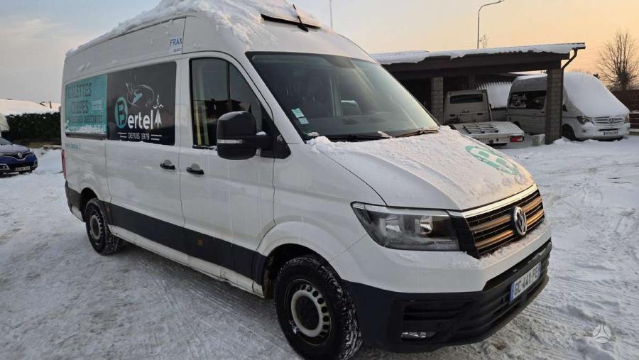 White Volkswagen Crafter 2021 in Taurage, with an engine capacity of 2.00 L and mileage of 232 thousand km for 15800 €, photo 1 on AUTOMOTO.COM.LV