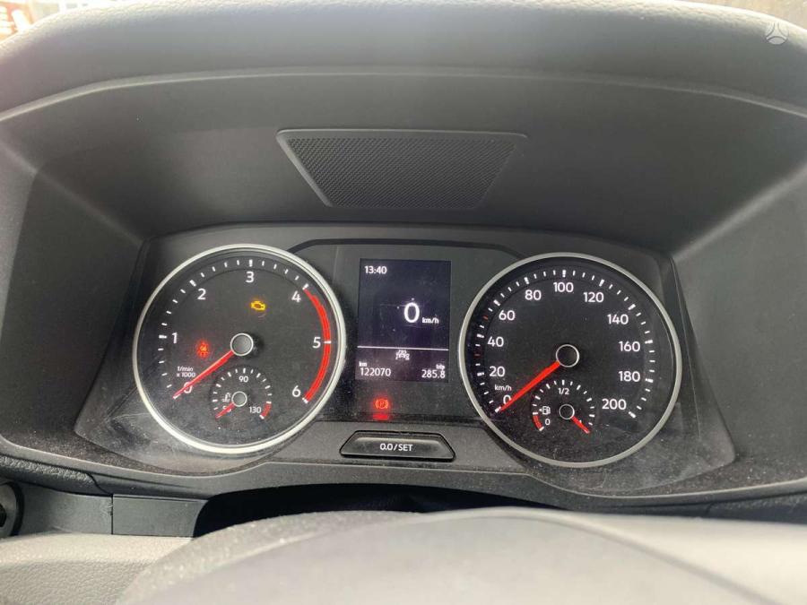 Balts Volkswagen Crafter 2021 Viļņa, ar dzinēja tilpumu 1.97 L un nobraukumu 125 tūkst. km par 36179 €, foto 8 vietnē AUTOMOTO.COM.LV