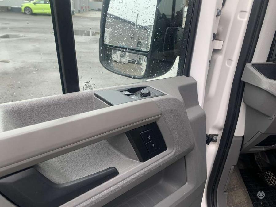 Balts Volkswagen Crafter 2021 Viļņa, ar dzinēja tilpumu 1.97 L un nobraukumu 125 tūkst. km par 36179 €, foto 12 vietnē AUTOMOTO.COM.LV