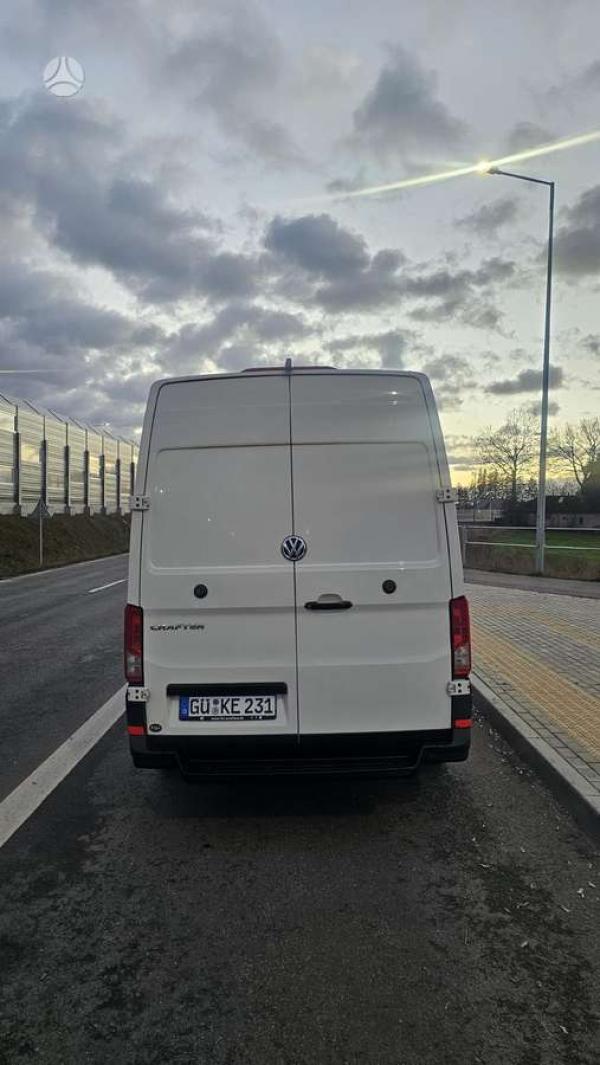 Balts Volkswagen Crafter 2022 Marijampole, ar dzinēja tilpumu 2.00 L un nobraukumu 171 tūkst. km par 20800 €, foto 10 vietnē AUTOMOTO.COM.LV