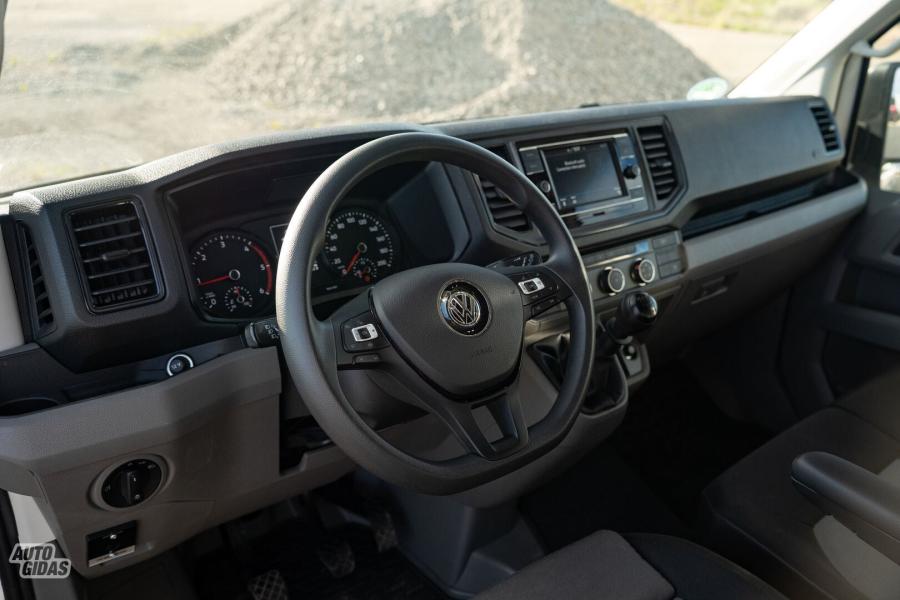 Balts Volkswagen Crafter 2022 Viļņa, ar dzinēja tilpumu 2.00 L un nobraukumu 25 tūkst. km par 41000 €, foto 18 vietnē AUTOMOTO.COM.LV
