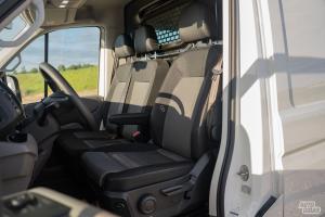 Balts Volkswagen Crafter 2022 Viļņa, ar dzinēja tilpumu 2.00 L un nobraukumu 25 tūkst. km par 41000 €, foto 26 vietnē AUTOMOTO.COM.LV
