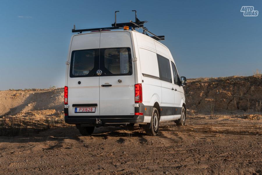 Balts Volkswagen Crafter 2022 Viļņa, ar dzinēja tilpumu 2.00 L un nobraukumu 25 tūkst. km par 41000 €, foto 5 vietnē AUTOMOTO.COM.LV