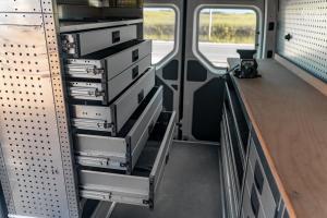 Balts Volkswagen Crafter 2022 Viļņa, ar dzinēja tilpumu 2.00 L un nobraukumu 25 tūkst. km par 41000 €, foto 15 vietnē AUTOMOTO.COM.LV