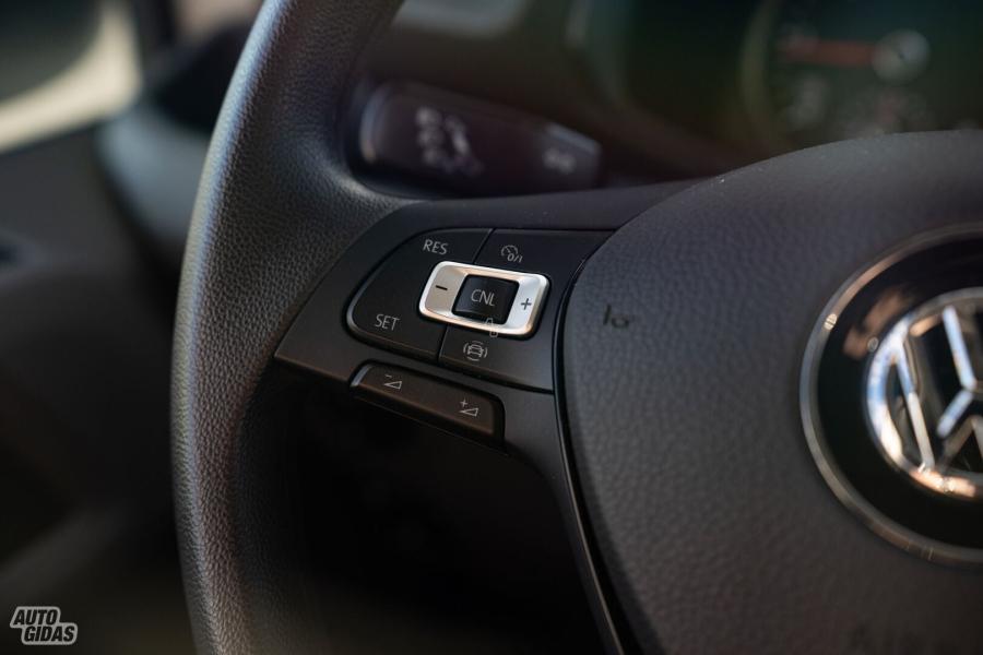 Balts Volkswagen Crafter 2022 Viļņa, ar dzinēja tilpumu 2.00 L un nobraukumu 25 tūkst. km par 41000 €, foto 20 vietnē AUTOMOTO.COM.LV