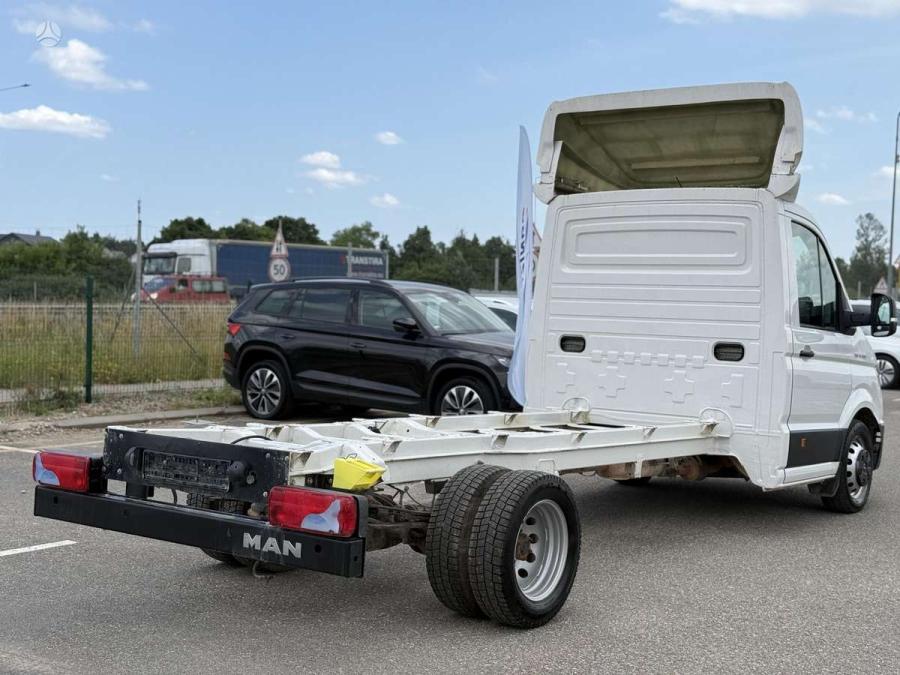 Balts Volkswagen Crafter 2022 Viļņa, ar dzinēja tilpumu 2.00 L un nobraukumu 237 tūkst. km par 10900 €, foto 3 vietnē AUTOMOTO.COM.LV