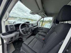 White Volkswagen Crafter 2022 in Vilnius, with an engine capacity of 2.00 L and mileage of 278 thousand km for 10500 €, photo 23 on AUTOMOTO.COM.LV