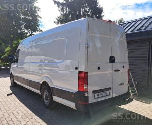 White Volkswagen Crafter 2022 in Riga, with an engine capacity of 2.00 L and mileage of 0 thousand km for 27225 €, photo 4 on AUTOMOTO.COM.LV