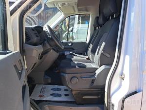 White Volkswagen Crafter 2022 in Riga, with an engine capacity of 2.00 L and mileage of 0 thousand km for 27225 €, photo 23 on AUTOMOTO.COM.LV