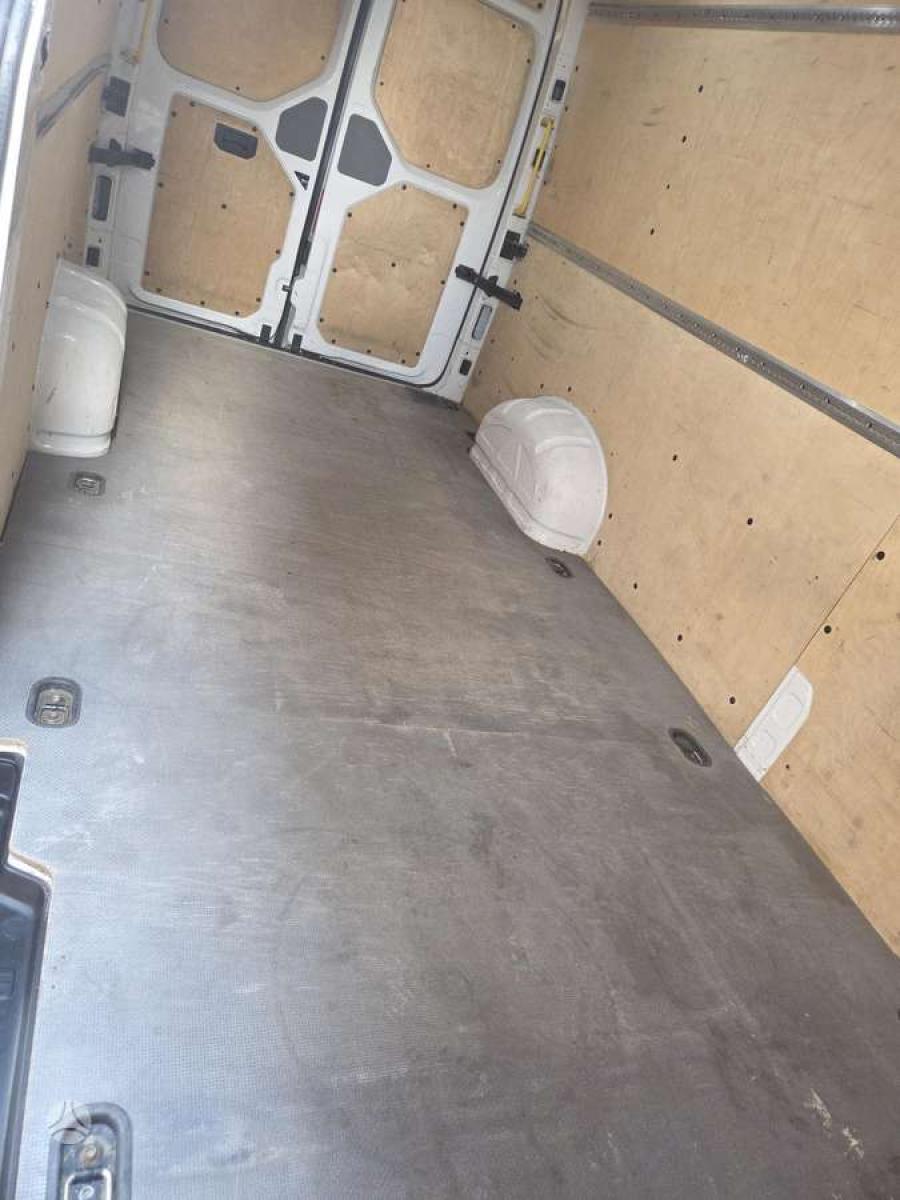 Balts Volkswagen Crafter 2022 Panevēža, ar dzinēja tilpumu 2.00 L un nobraukumu 0 tūkst. km par 13100 €, foto 17 vietnē AUTOMOTO.COM.LV