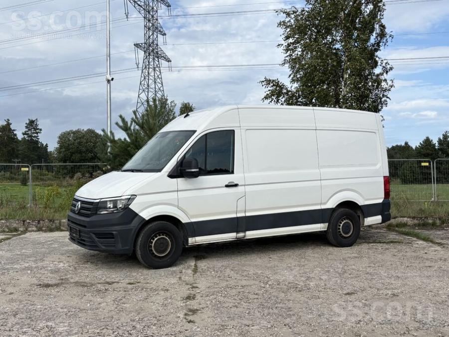 White Volkswagen Crafter 2022 in Jurmala, with an engine capacity of 2.00 L and mileage of 149 thousand km for 19950 €, photo 1 on AUTOMOTO.COM.LV