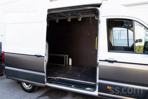 White Volkswagen Crafter 2022 in Riga, with an engine capacity of 2.00 L and mileage of 123 thousand km for 26950 €, photo 8 on AUTOMOTO.COM.LV