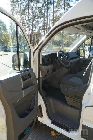 White Volkswagen Crafter 2023 in Daugavpils, with an engine capacity of 2.00 L and mileage of 31 thousand km for 34500 €, photo 11 on AUTOMOTO.COM.LV