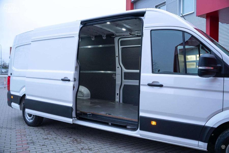 White Volkswagen Crafter 2023 in Marijampole, with an engine capacity of 2.00 L and mileage of 230 thousand km for 9650 €, photo 21 on AUTOMOTO.COM.LV