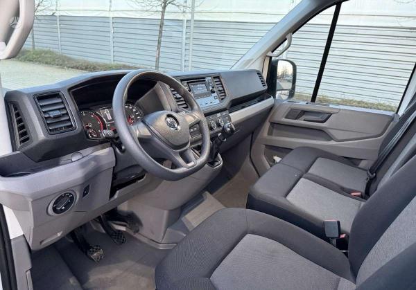 Balts Volkswagen Crafter 2023 Klaipėda, ar dzinēja tilpumu 2.00 L un nobraukumu 199 tūkst. km par 21900 €, foto 10 vietnē AUTOMOTO.COM.LV