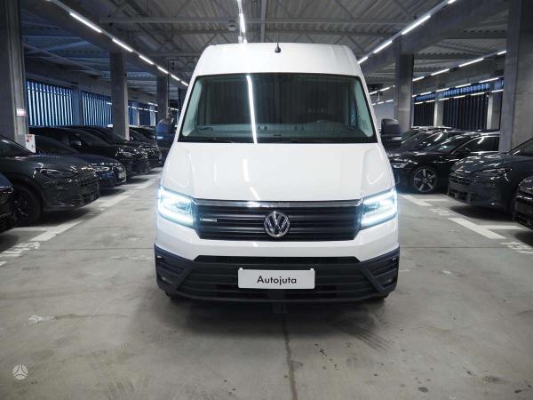 White Volkswagen Crafter 2023 in Vilnius, with an engine capacity of 0.00 L and mileage of 38 thousand km for 33900 €, photo 2 on AUTOMOTO.COM.LV