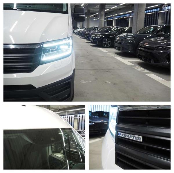 White Volkswagen Crafter 2023 in Vilnius, with an engine capacity of 0.00 L and mileage of 53 thousand km for 33900 €, photo 7 on AUTOMOTO.COM.LV