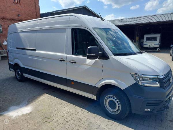Balts Volkswagen Crafter 2023 Jonava, ar dzinēja tilpumu 0.00 L un nobraukumu 330 tūkst. km par 7500 €, foto 1 vietnē AUTOMOTO.COM.LV