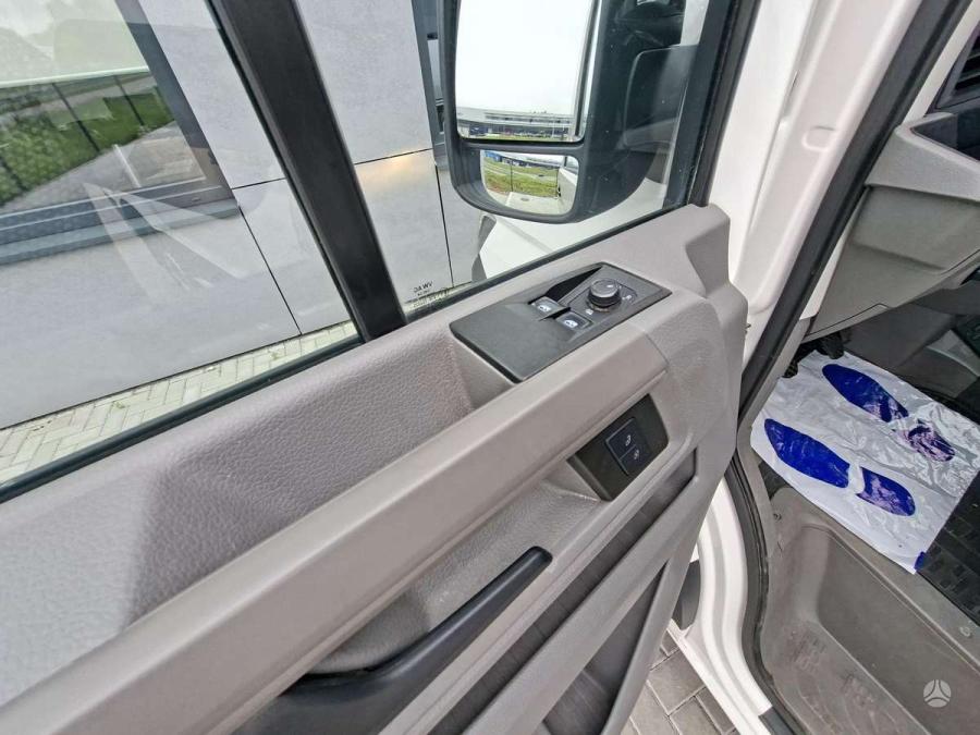 Balts Volkswagen Crafter 2023 Viļņa, ar dzinēja tilpumu 1.97 L un nobraukumu 93 tūkst. km par 22700 €, foto 13 vietnē AUTOMOTO.COM.LV