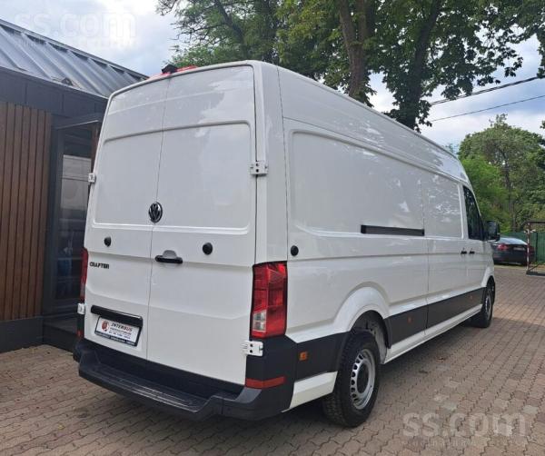 White Volkswagen Crafter 2023 in Riga, with an engine capacity of 2.00 L and mileage of 0 thousand km for 29887 €, photo 2 on AUTOMOTO.COM.LV