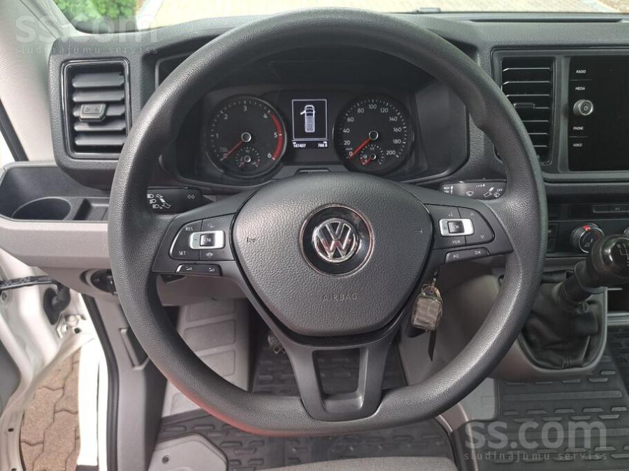 Balts Volkswagen Crafter 2023 Rīga, ar dzinēja tilpumu 2.00 L un nobraukumu 0 tūkst. km par 29887 €, foto 19 vietnē AUTOMOTO.COM.LV