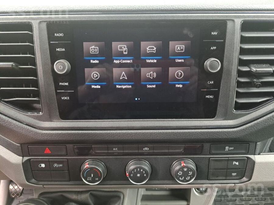 Balts Volkswagen Crafter 2023 Rīga, ar dzinēja tilpumu 2.00 L un nobraukumu 0 tūkst. km par 29887 €, foto 24 vietnē AUTOMOTO.COM.LV