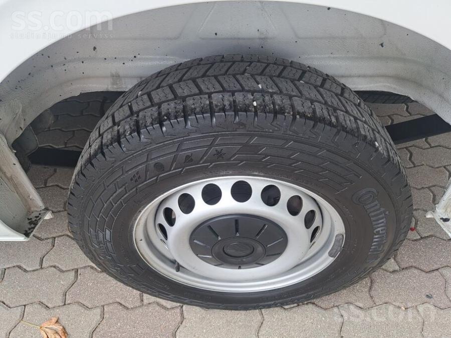 Balts Volkswagen Crafter 2023 Rīga, ar dzinēja tilpumu 2.00 L un nobraukumu 0 tūkst. km par 29887 €, foto 33 vietnē AUTOMOTO.COM.LV