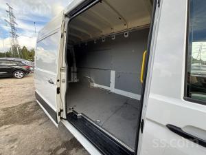 Белый Фольксваген Крафтер 2023 в Юрмала, объемом двигателя 2.00 л и пробегом 149 тыс. км за 20950 €, фото 12 на AUTOMOTO.COM.LV