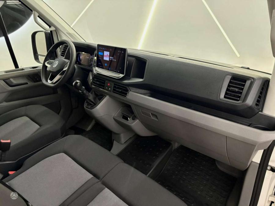 Balts Volkswagen Crafter 2024 Marijampole, ar dzinēja tilpumu 1.97 L un nobraukumu 17 tūkst. km par 37900 €, foto 10 vietnē AUTOMOTO.COM.LV
