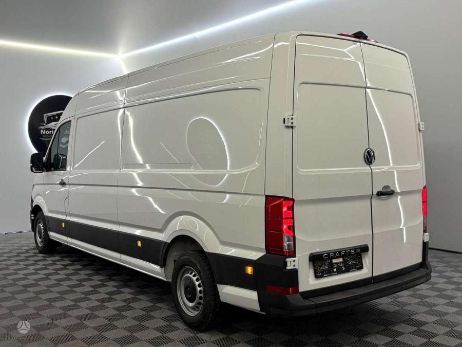 Balts Volkswagen Crafter 2024 Marijampole, ar dzinēja tilpumu 1.97 L un nobraukumu 17 tūkst. km par 37900 €, foto 17 vietnē AUTOMOTO.COM.LV