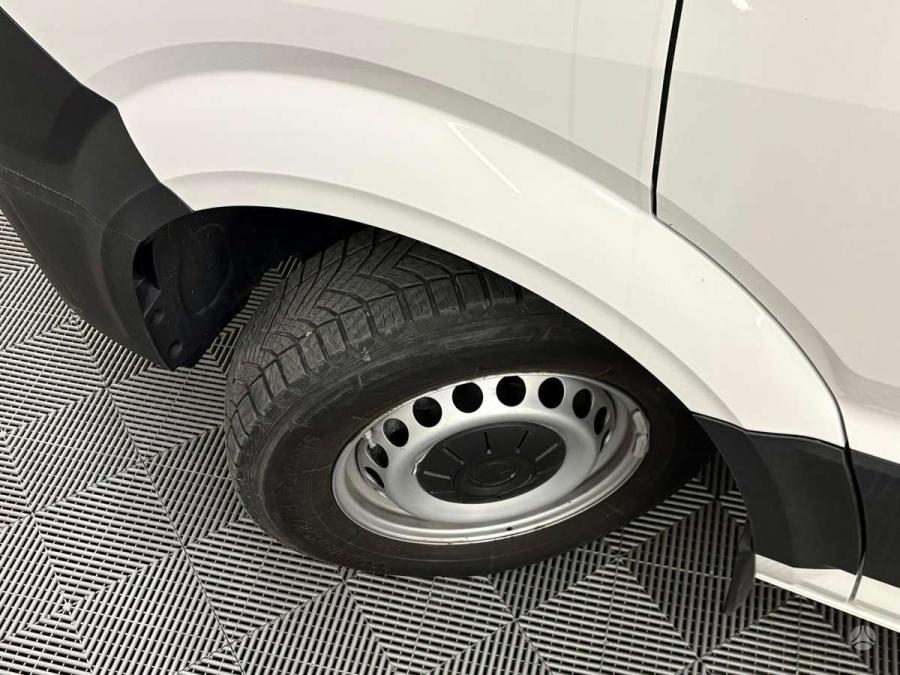 Balts Volkswagen Crafter 2024 Marijampole, ar dzinēja tilpumu 1.97 L un nobraukumu 17 tūkst. km par 37900 €, foto 22 vietnē AUTOMOTO.COM.LV