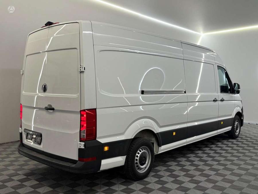 Balts Volkswagen Crafter 2024 Marijampole, ar dzinēja tilpumu 1.97 L un nobraukumu 17 tūkst. km par 37900 €, foto 24 vietnē AUTOMOTO.COM.LV