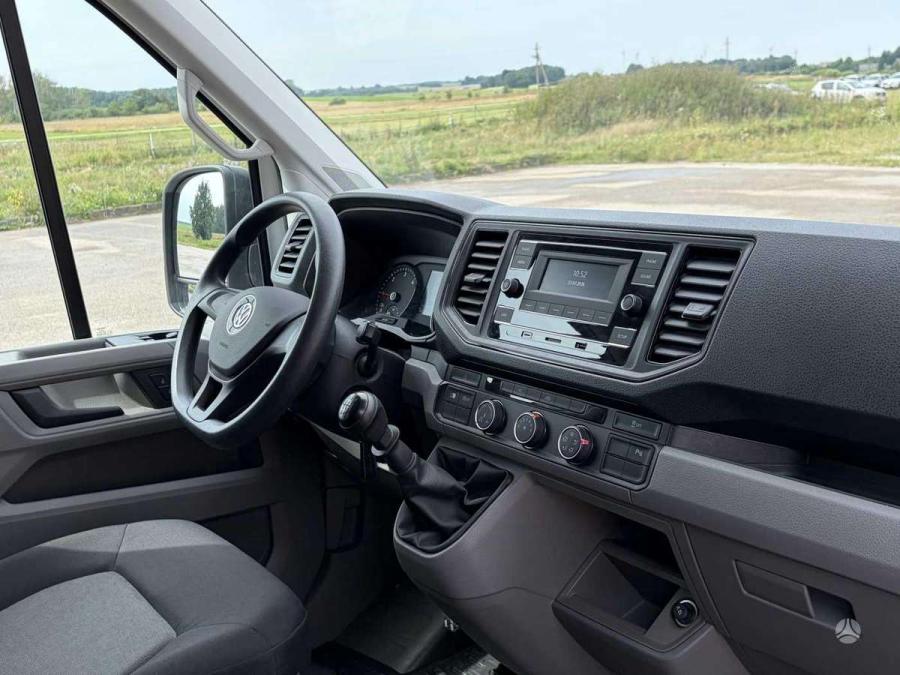 White Volkswagen Crafter 2024 in Ukmerge, with an engine capacity of 1.97 L and mileage of 33 thousand km for 30400 €, photo 11 on AUTOMOTO.COM.LV