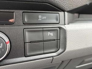 White Volkswagen Crafter 2024 in Ukmerge, with an engine capacity of 1.97 L and mileage of 33 thousand km for 30400 €, photo 20 on AUTOMOTO.COM.LV