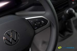 White Volkswagen Crafter 2025 in Vilnius, with an engine capacity of 1.97 L and mileage of 40 thousand km for 27990 €, photo 20 on AUTOMOTO.COM.LV