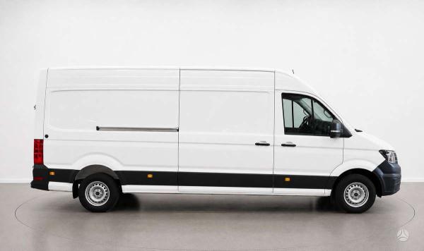 White Volkswagen Crafter 2026 in Kaunas, with an engine capacity of 1.98 L and mileage of 0 thousand km for 38900 €, photo 4 on AUTOMOTO.COM.LV