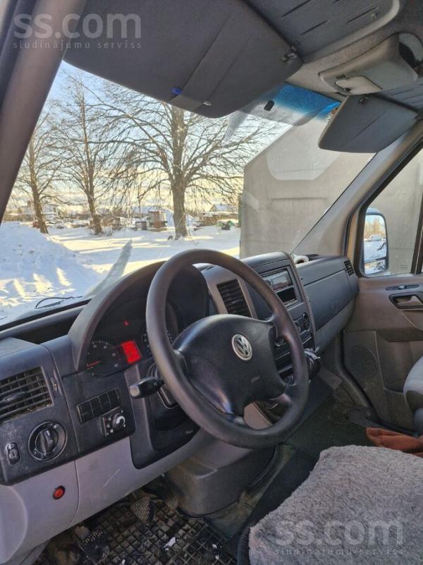 Balts Volkswagen Crafter 2007 Ventspils, ar dzinēja tilpumu 2.50 L un nobraukumu 617 tūkst. km par 3450 €, foto 5 vietnē AUTOMOTO.COM.LV
