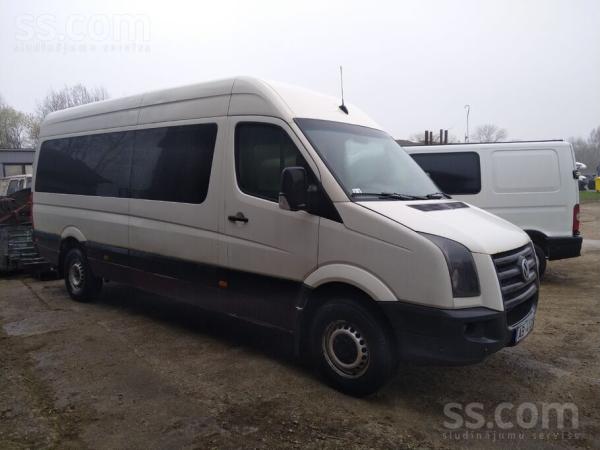 White Volkswagen Crafter 2007 in Riga, with an engine capacity of 2.50 L and mileage of 430 thousand km for 5500 €, photo 1 on AUTOMOTO.COM.LV