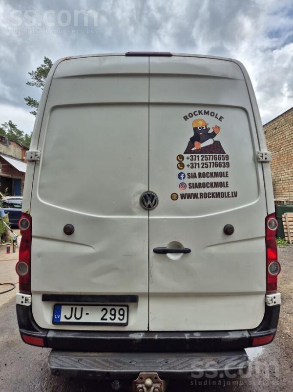 Balts Volkswagen Crafter 2008 Rīga, ar dzinēja tilpumu 2.50 L un nobraukumu 423 tūkst. km par 3000 €, foto 6 vietnē AUTOMOTO.COM.LV