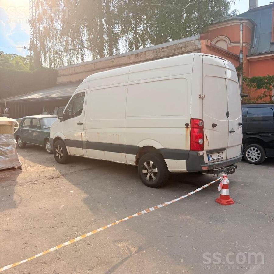 Balts Volkswagen Crafter 2008 Rīga, ar dzinēja tilpumu 2.50 L un nobraukumu 356 tūkst. km par 2000 €, foto 1 vietnē AUTOMOTO.COM.LV